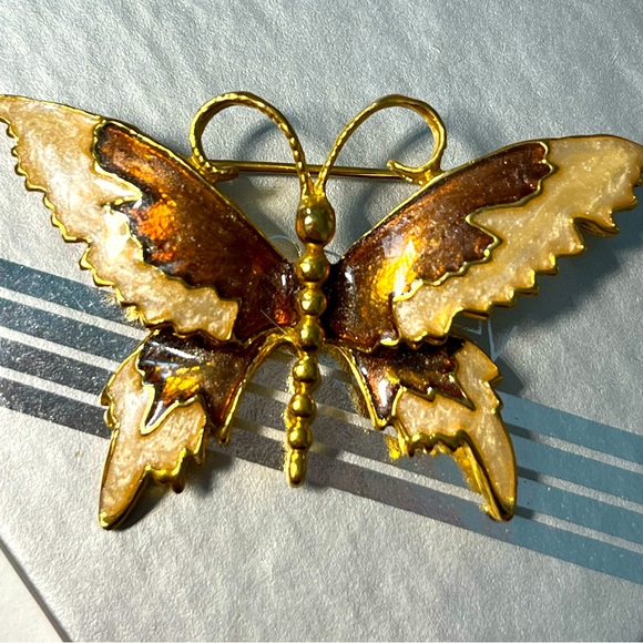 Jewelry | Vintage Aai Gold Tone Bronze Beige Enamel Butterfly Brooch ...